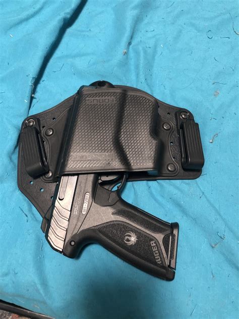 Is This Holster Unsafe I Feel Like The Trigger Guard Might Be Too