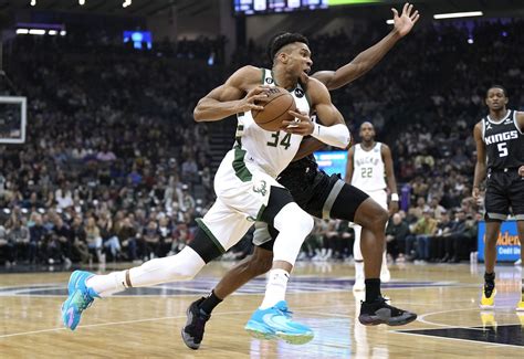 Giannis Antetokounmpo Is The Mvp In The Nba Fans React As Milwaukee