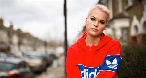 Etta Bond Hes Mine Zip Fasrcommunity