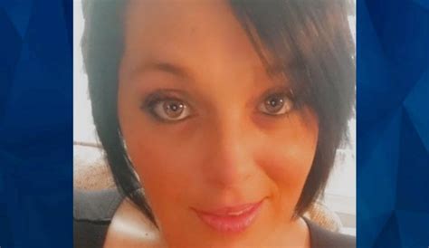 Couple Beats Woman With Crowbar Has Sex On Her Bed While Listening To Her Die Reports R