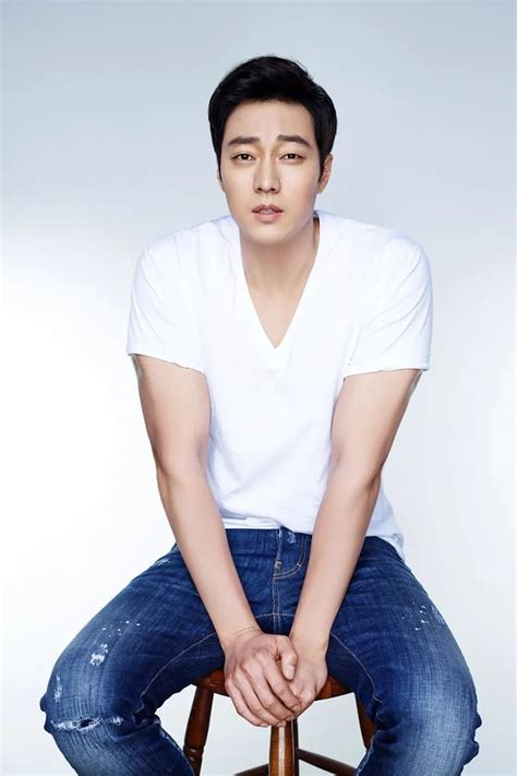 蘇志燮出道 27 年首開 Ig，曬 19 歲青澀照與粉絲互動：「這才是開始！」 Juksy 街星