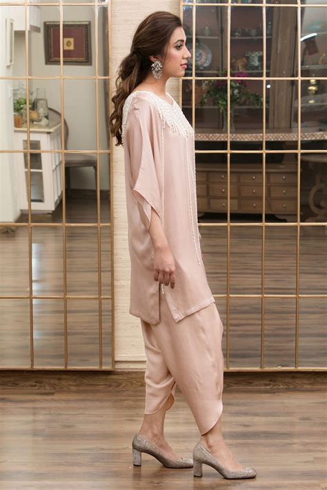 Crystal Tassels Farida Hasan