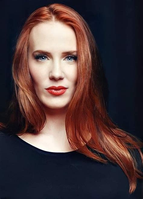 Pin By Wilbur Wall On Simone Simons In 2025 Metal Girl Heaviest Woman Simon