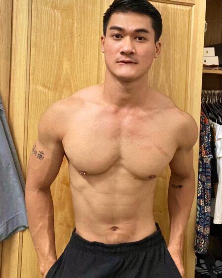 Model Of The Day Tô Thanh Phúc Daily Squirt Model Of The Day Tô Thanh Phúc Daily Squirt