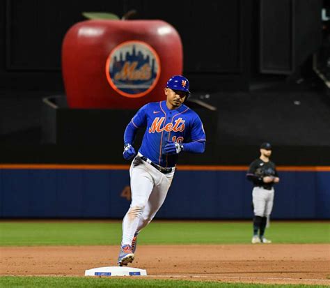 Meet Danny Suriel Canvasrebel Magazine