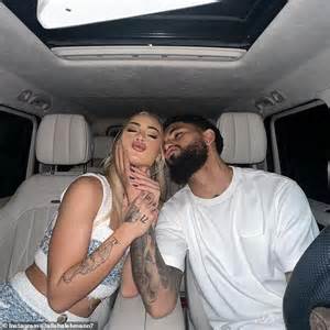 Footballs Power Couple Split Alisha Lehmann Appears To Declare Her New Single Status