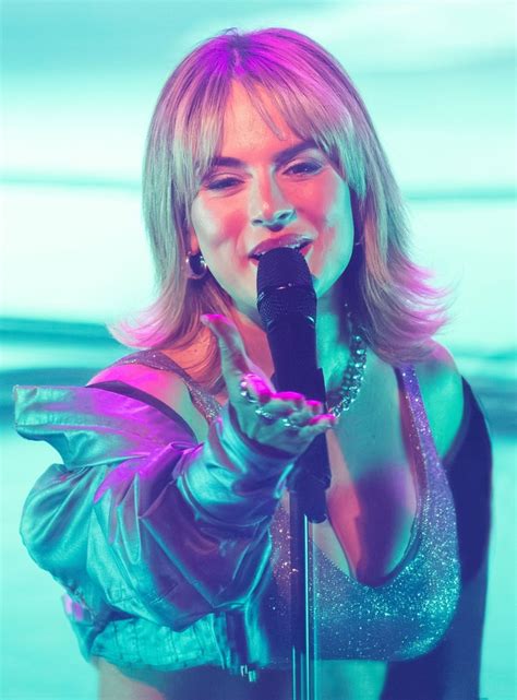 Picture Of Joanna Jojo Levesque