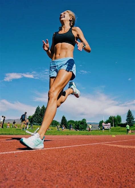 𝐤𝐫𝐢𝐬𝐭𝐭𝐭𝐢𝐢𝐢𝐧𝐧𝐧𝐚𝐚 ッ Running Photography Running Running Photos
