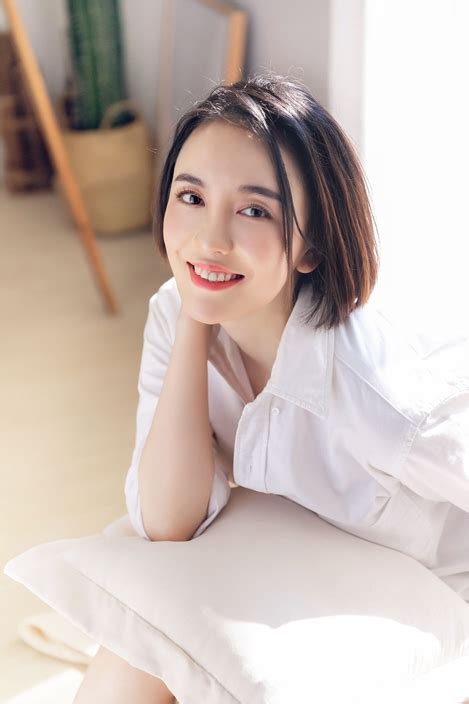 「男神收割機」送自己30歲禮物 呂佳容寫真《泡沫》7月書展見 Upower