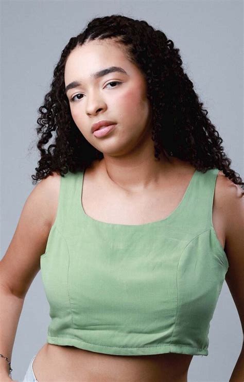 Raphaela Santos Modelos Da Gloss Model