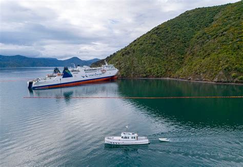 Interislander Ferry Aratere Docks At Picton Harbour After Grounding Nz Herald