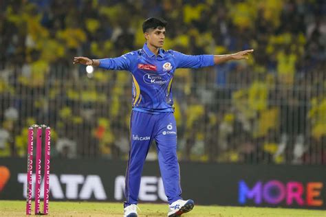 Meet Vignesh Puthur The Boy From Kerala And Mi Debutant Who Spun His