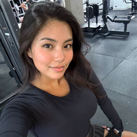 Lacy Kim Lacykim Onlyfans Model Profile And Stats