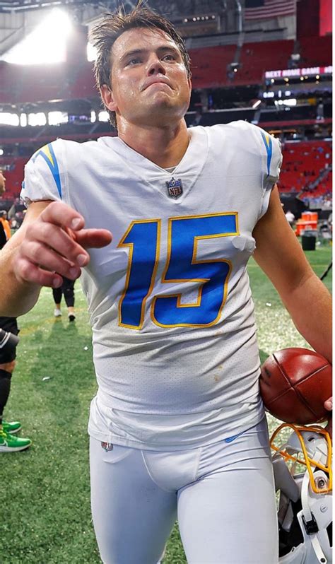 Cameron Dicker R Nfl Bulges