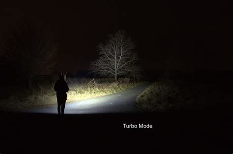 Review Klarus St10 18650 Flashlights