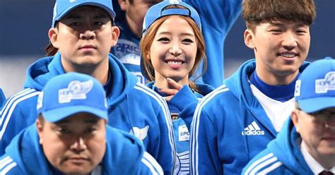 사진 배지현 아나미소 활짝 조선일보