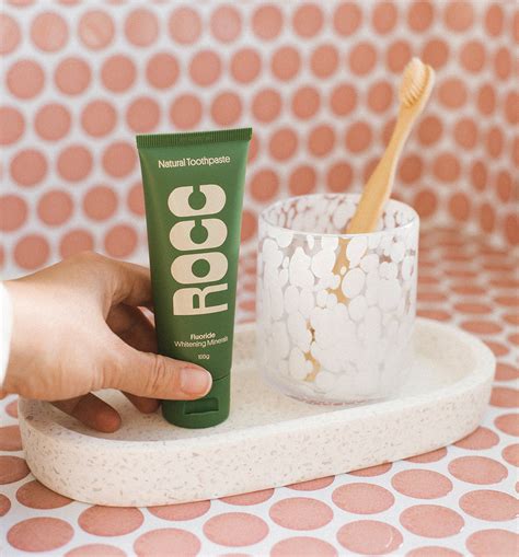 Whitening Minerals With Fluoride Toothpaste Tide And Co