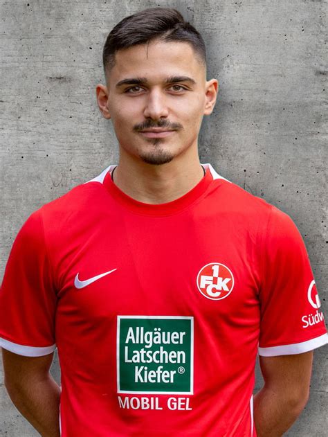 Fck Nachwuchs Stürmer Stavridis Unterschreibt Profivertrag Rpr1