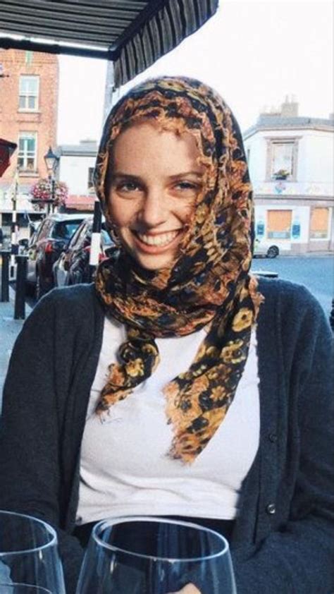 Pin By Sofi On Maya I Love Girls Robin Maya