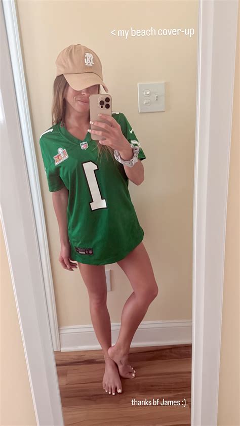 Ryann Shanes Feet