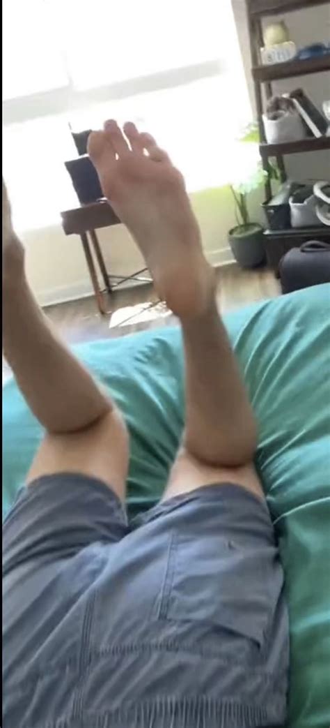 Sam Dezzs Feet