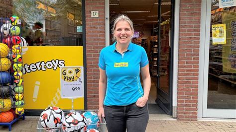 Astrid Van De Geest Stopt Met Intertoys Nieuws Uit Bunschoten Spakenburg Eemdijk En Zevenhuizen