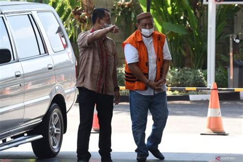 Eks Gubernur Malut Agk Wafat Sebelum Inkrah Kpk Tetap Kejar