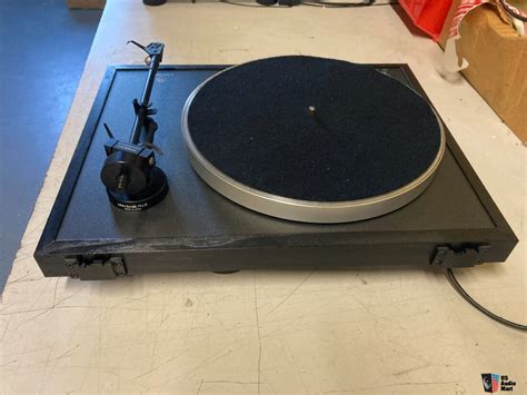 Linn Basik Turntable With Linn Basik Plus Tonearm Photo 5435407 Us