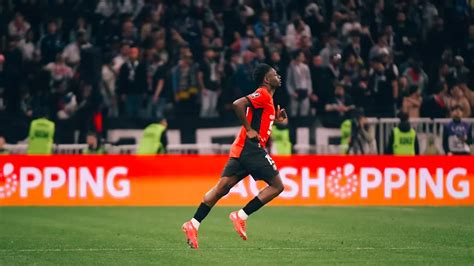 Kazeem Olaigbe Rejoint Trabzonspor Stade Rennais F C