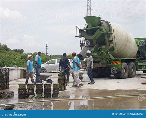 Preparation Of Concrete Cube For Concrete Compression And Strength Test In The Laboratory