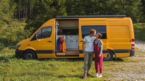 I Transformed Yellow Dhl Sprinter Van Into A Tiny Home Were Off Grid