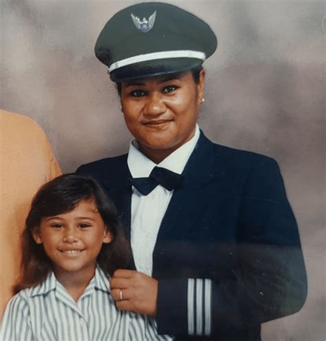 Mother And Daughter Pilot Duo Fly Across The Pacific Ocean In Historic