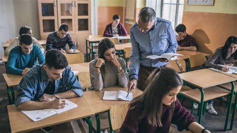 Le Programme Scolaire De Terminale