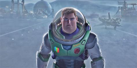 New Lightyear Trailer Is Full Of Fun Footage With Chris Evans Buzz