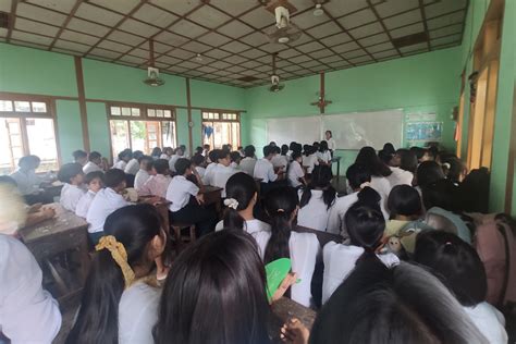 သီပေါမြို့အမှတ်၁အခြေခံပညာအလယ်တန်းကျောင်းခွဲ၌ အသိပညာပေးဟောပြောပွဲနှင့