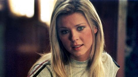 Tara Reid Felismerhetetlen Lett