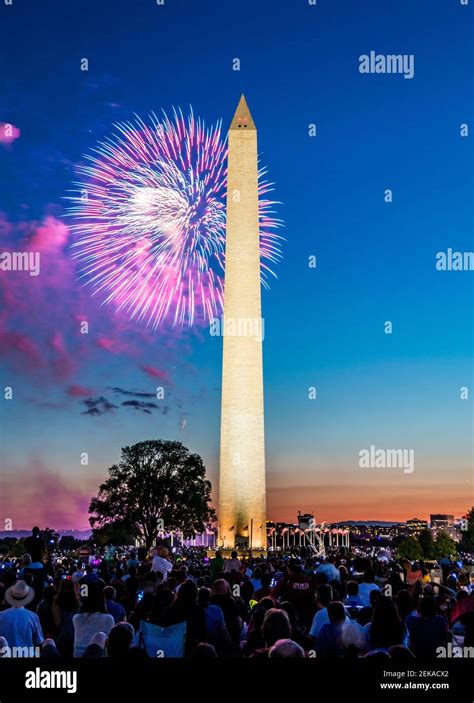 4th Of July Fireworks Celebration In Washington Monument In Washington