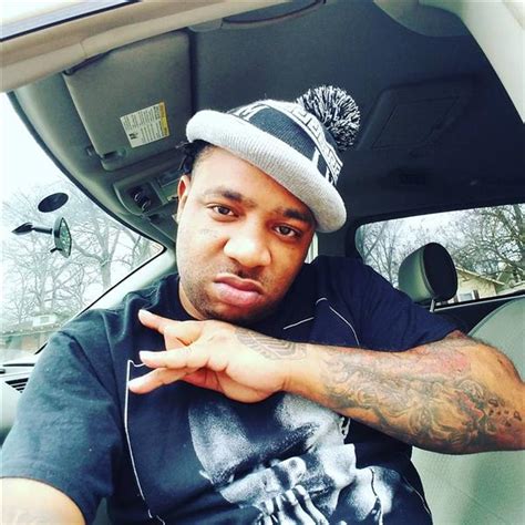 Yo Millionaire скачать бесплатно в Mp3 слушать музыку онлайн на