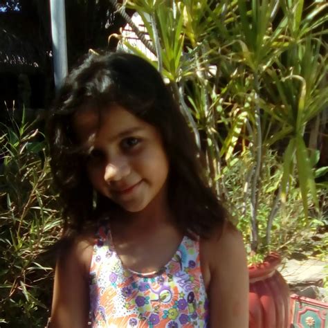 Sofia Freitas Youtube