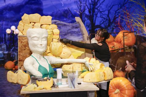 Contestant Paulina Stovall As Seen On Halloween Wars Pressroom
