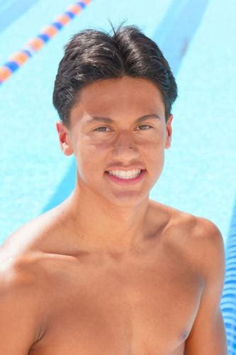 Athletes Of The Week Lemon Bays Hooper North Ports Hambrick Take Weekly Honors Sun Preps