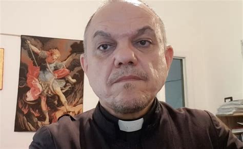 Don Tullio Rotondo Suspens A Divinis Pour Avoir Critiqué Amoris