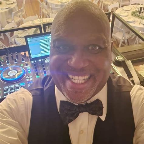 Dwayne Taylor Dwayne Taylor2 • Threads Say More