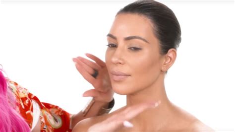 Esto Es Lo Que Lleva Kim Kardashian En Su Bolso Birkin De Hermés De 30