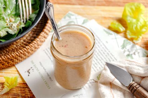 This 2 Minute Salad Dressing Will Make You Feel Like Youre In A French