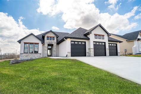 18270 Baxter Pl Clive Ia 50325 Mls 710294 Rocket