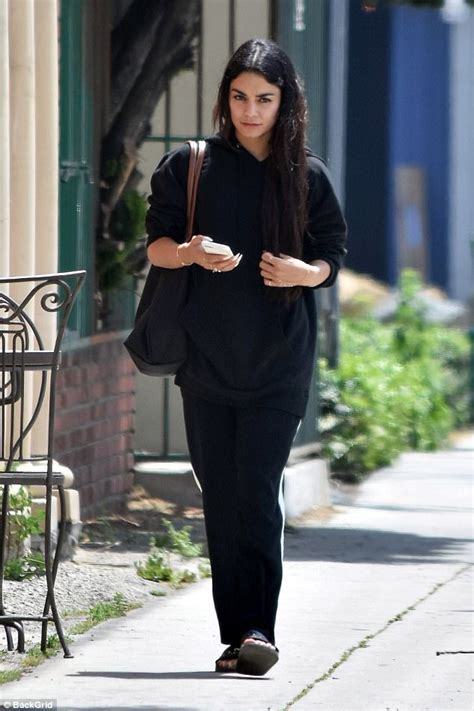 Vanessa Hudgens Casual Outfits Winter