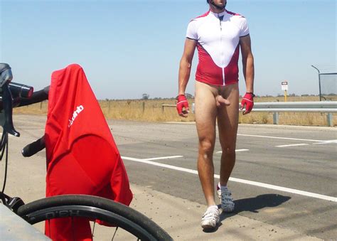Photo Cycling And Men On Bikes Page 5 Lpsg Photo Cycling And Men On Bikes Page 5 Lpsg