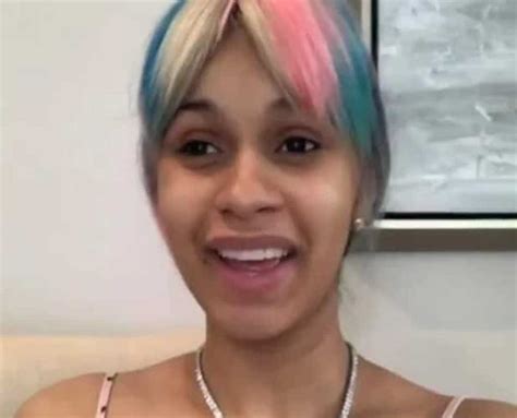 Cardi B Without Makeup Photos That Show How She Looks Like Ke