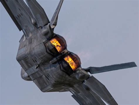 How An F 22 Fighter Pilot Transforms The Stealth Jets Combat Capabilities Into A Soaring Spectacle